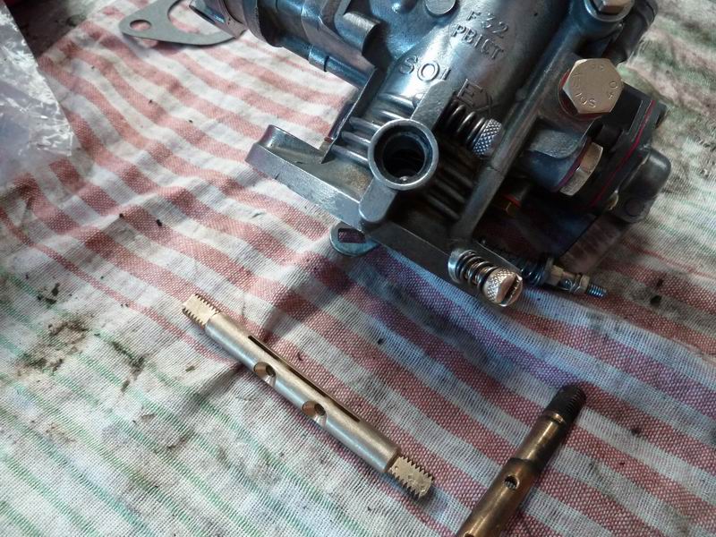 Restauration Simca Aronde par Rétro-Méca