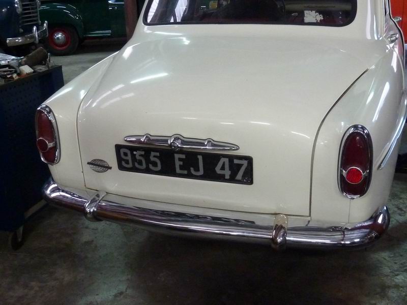 Restauration Simca Aronde par Rétro-Méca